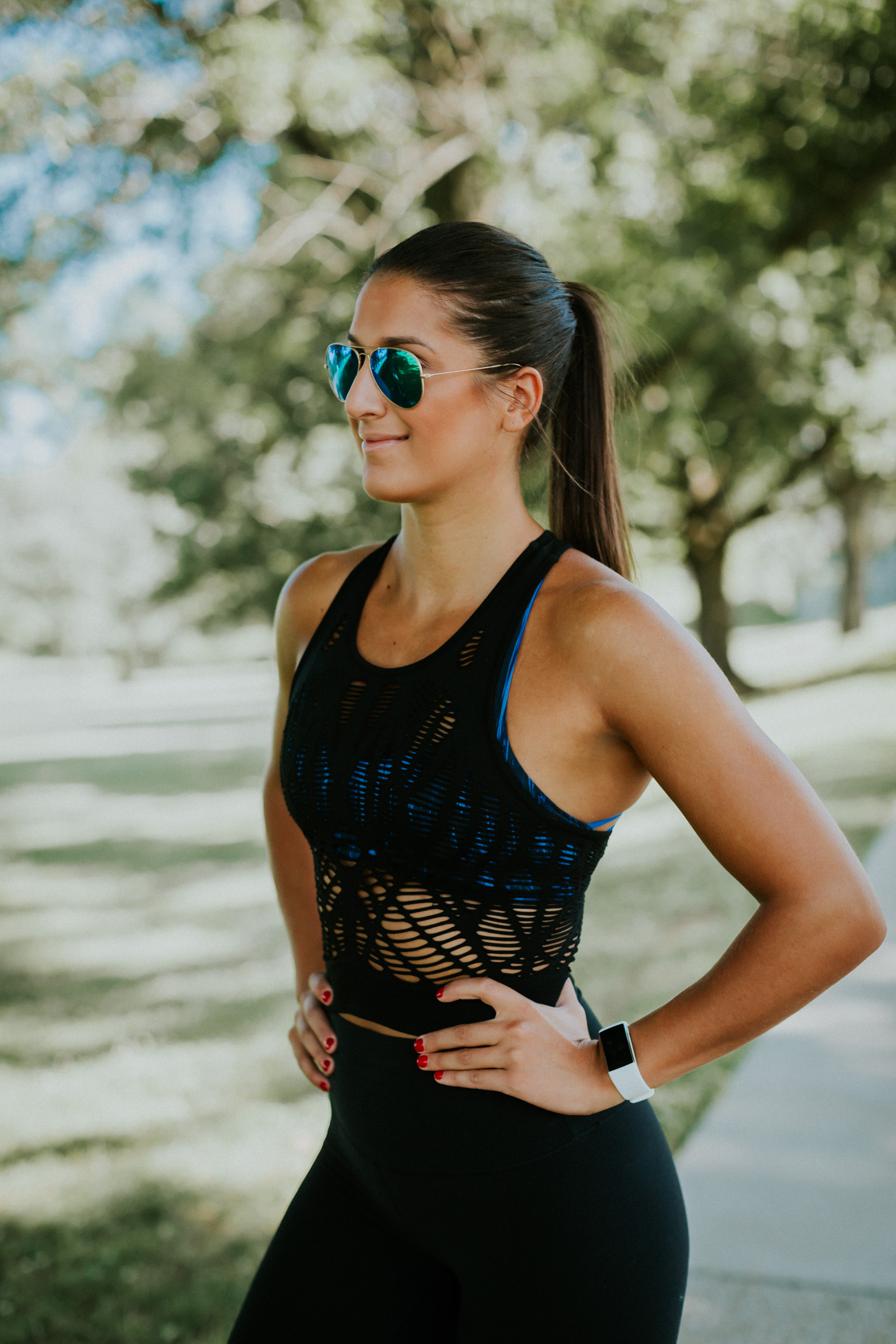 Weekly Workout Routine: Distressed Crop Tank | A Southern Drawl