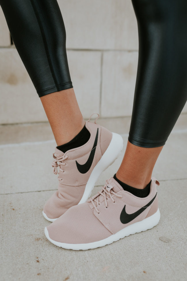 Weekly Workout Routine: Takara Legging | A Southern Drawl