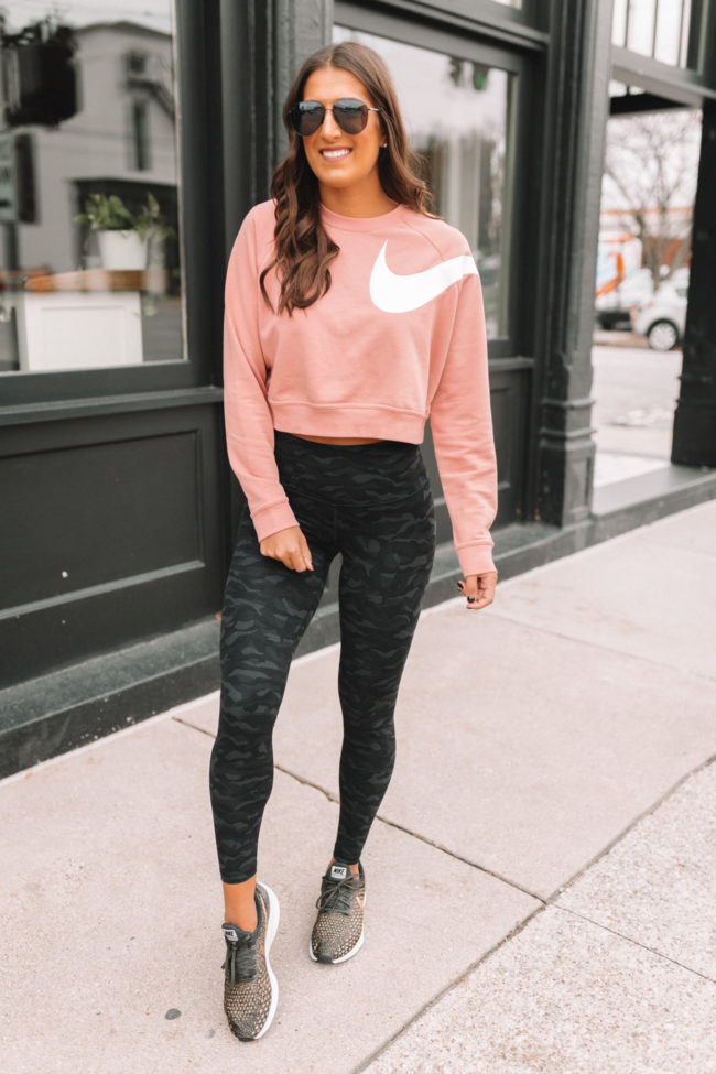 Holiday Activewear | A Southern Drawl