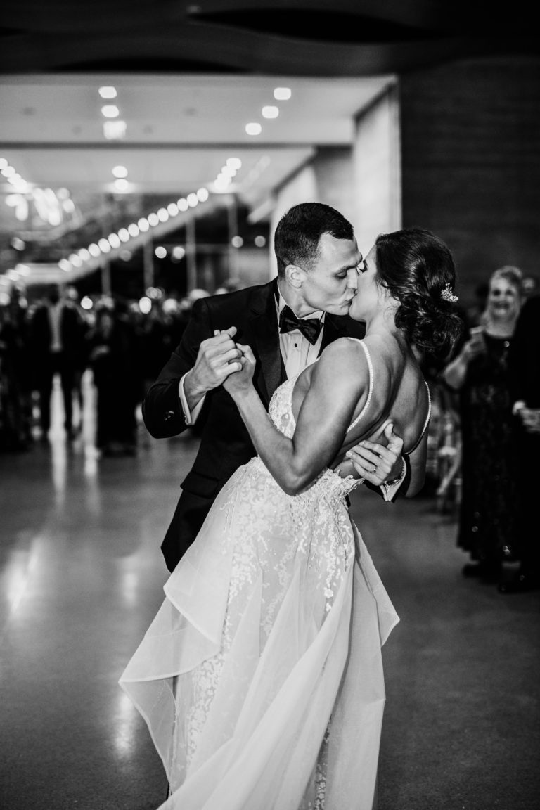 10/27/18 Mr. & Mrs. White | A Southern Drawl